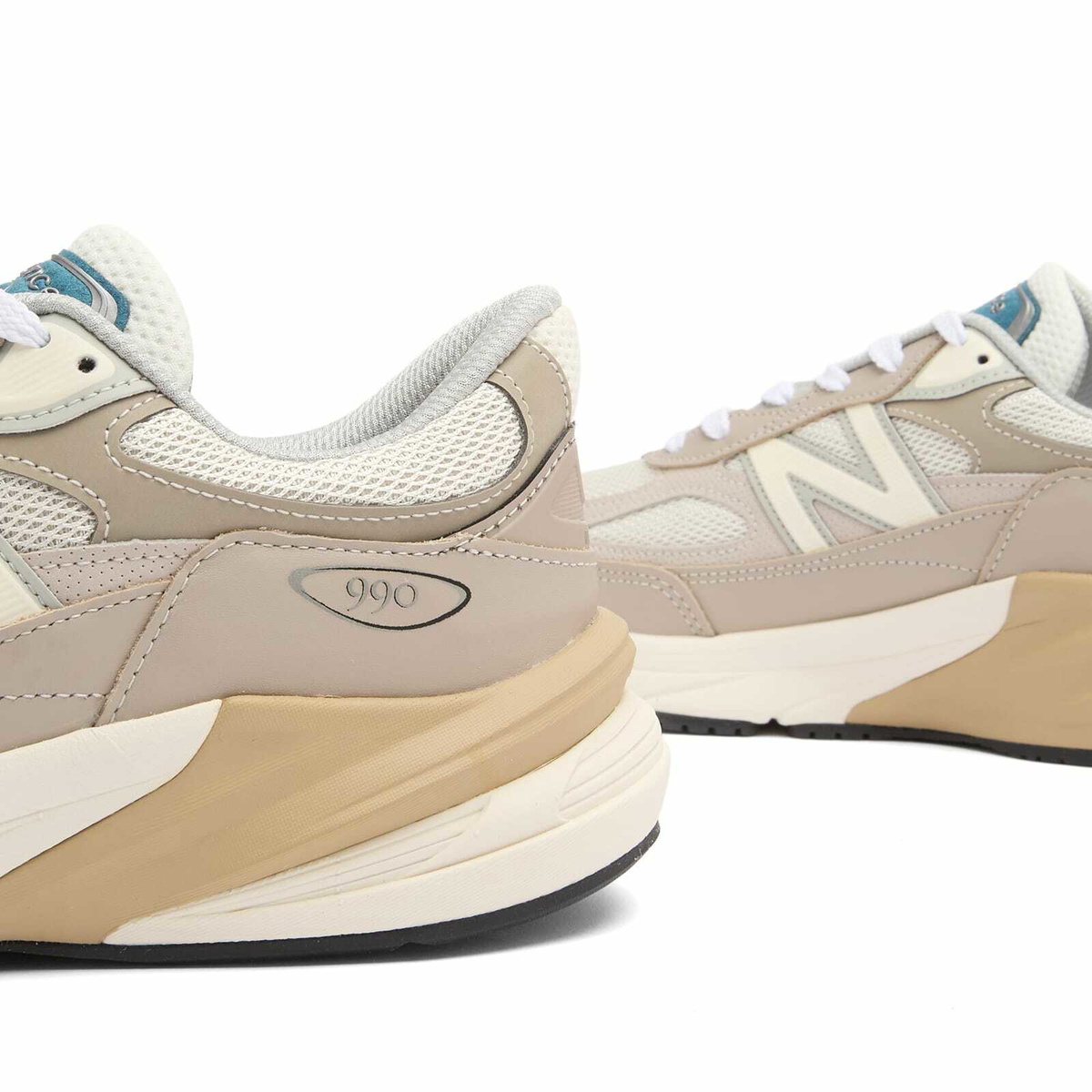 New Balance U990MM6 Sneaker - Made in USA in Oatmeal New Balance