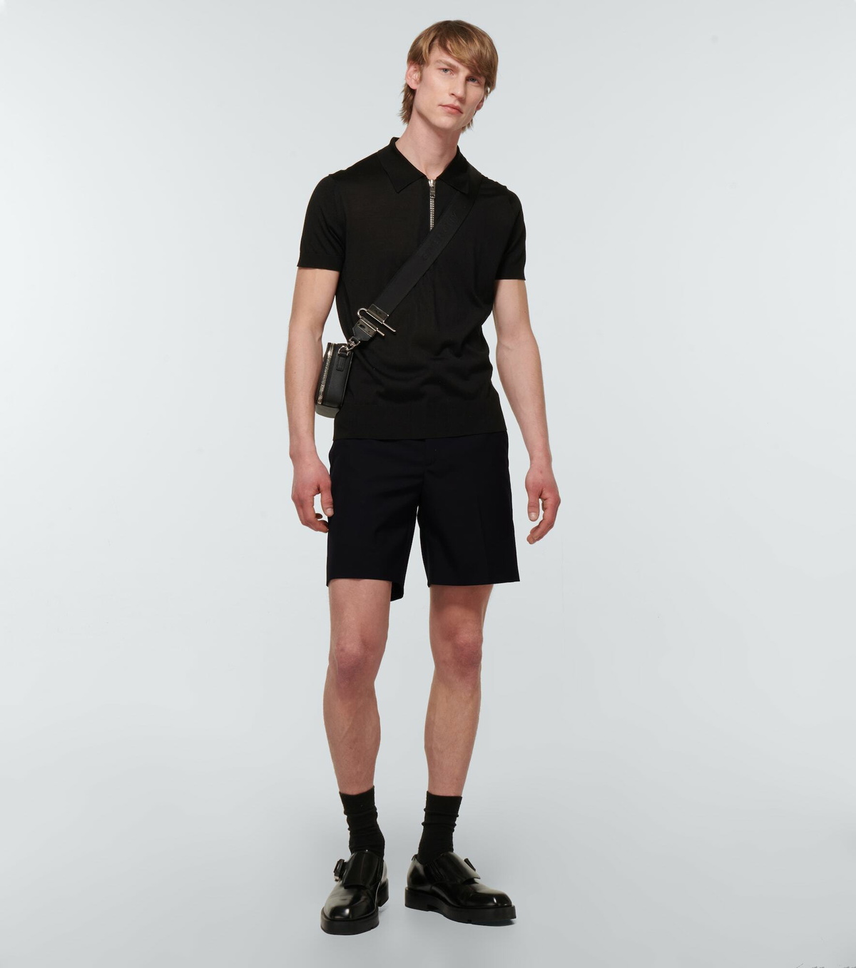 Givenchy - Wool Bermuda shorts Givenchy