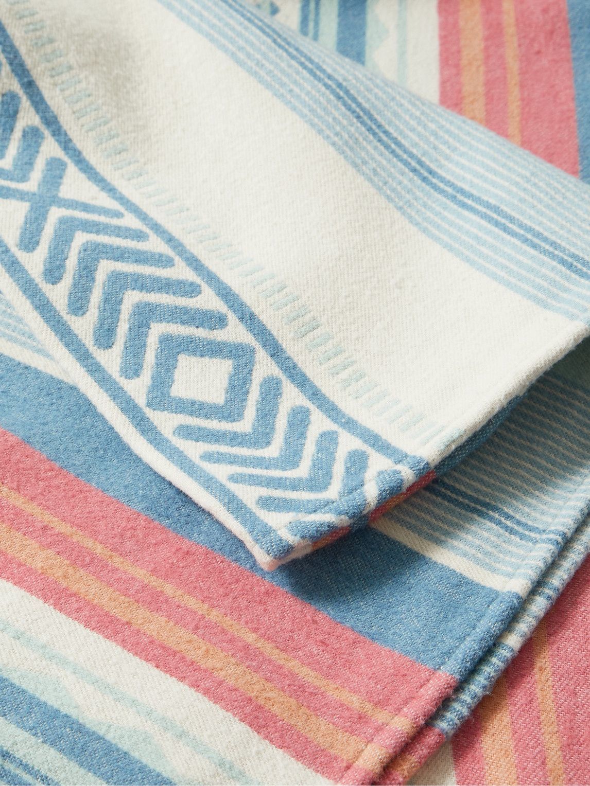Faherty - Doug Good Feather Adirondack Organic Cotton-Jacquard Blanket ...