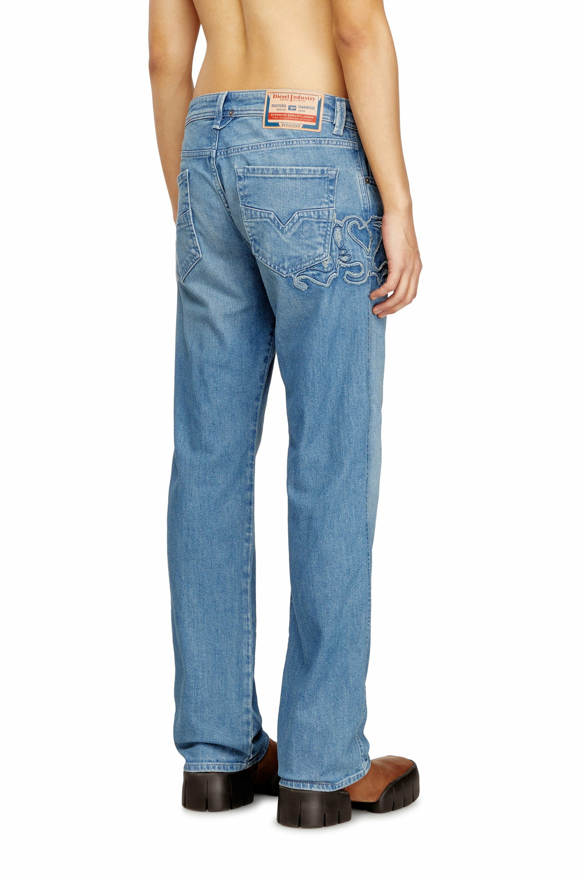 Diesel Regular Jeans - 1985 Larkee - Jeans Mens in Blue Diesel