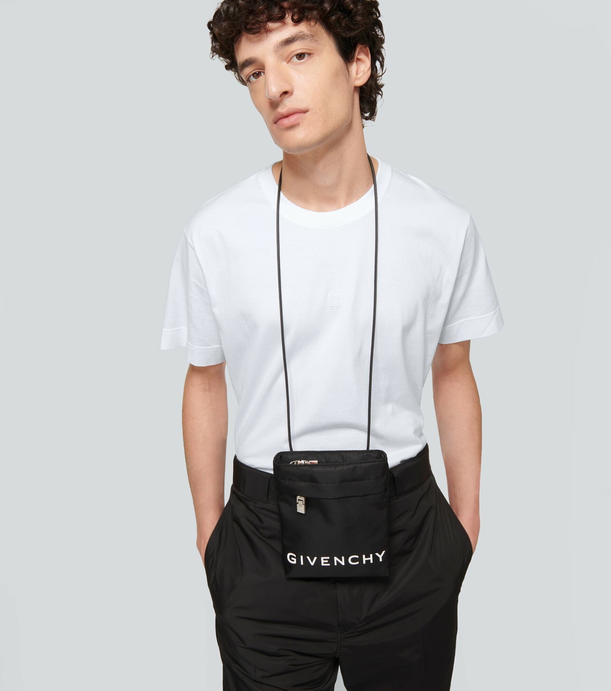 Givenchy - Logo phone pouch Givenchy
