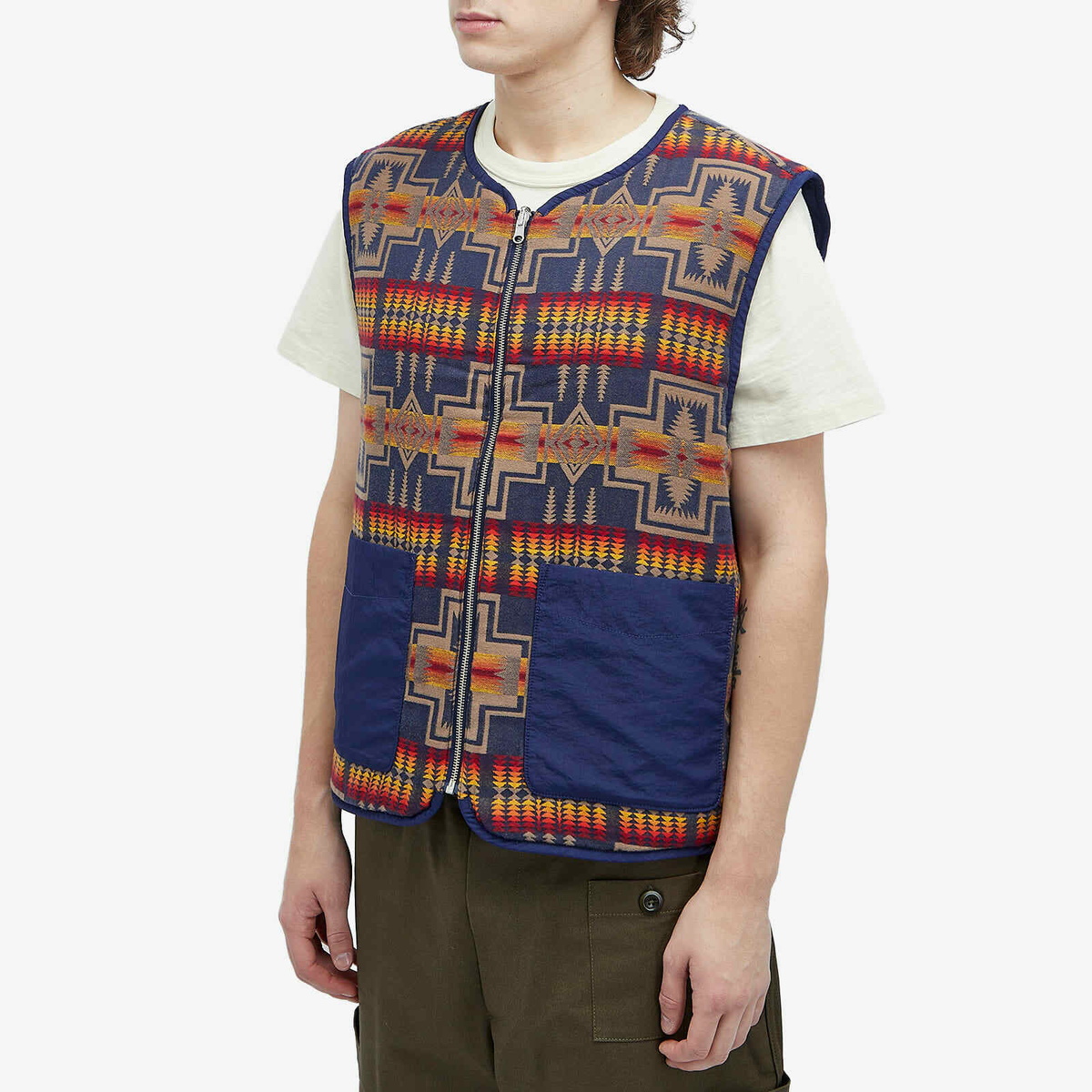 Pendleton Men's Reversible Quilted Vest in Harding Navy Pendleton