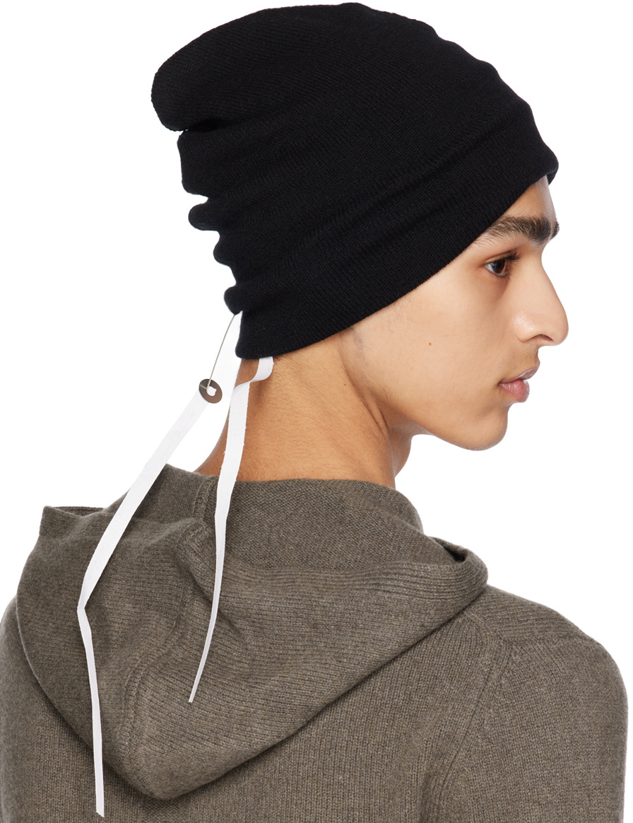 Label Under Construction Black Cocoon Beanie Label Under Construction