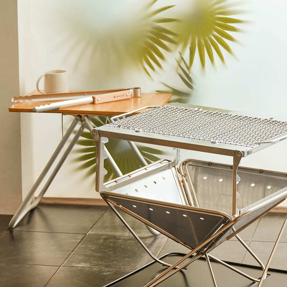 Snow Peak Pack & Carry Grill Set in Silver Snow Peak