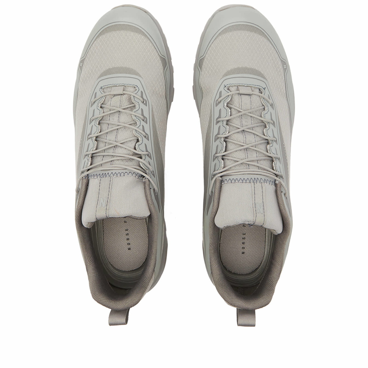 Norse Projects Men's Laced Up Runner V02 Sneakers in Warm Grey Norse ...