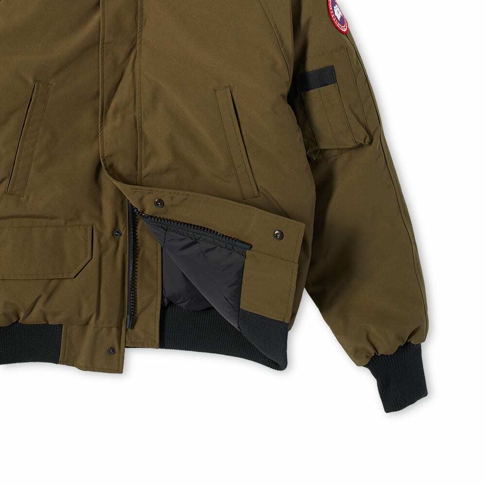 Canada Goose Men's Chilliwack Bomber Jacket in Military Green Canada Goose