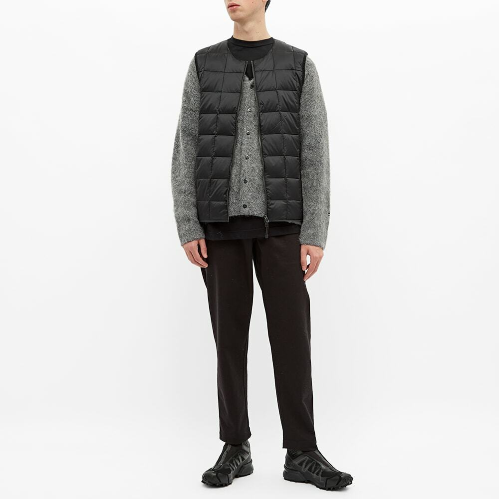 Taion Men's Zip Crew Neck Down Vest in Black Taion Extra