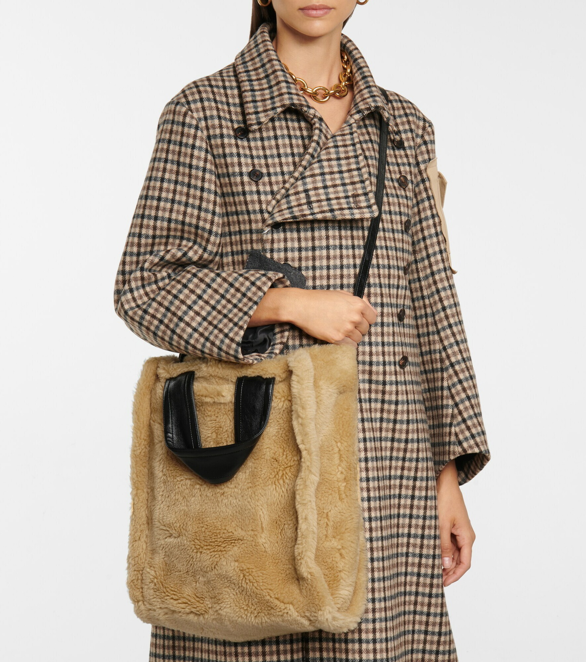 Stand Studio - Leia faux fur tote Stand Studio