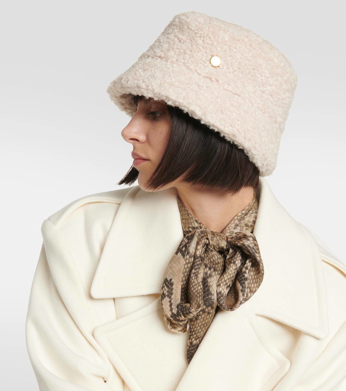 Stella McCartney Faux shearling bucket hat Stella McCartney