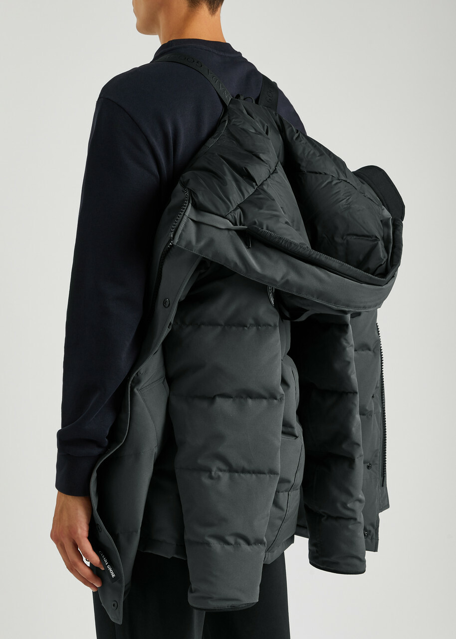 Canada Goose Carson Quilted Arctic-Tech Parka Dark Grey Canada Goose