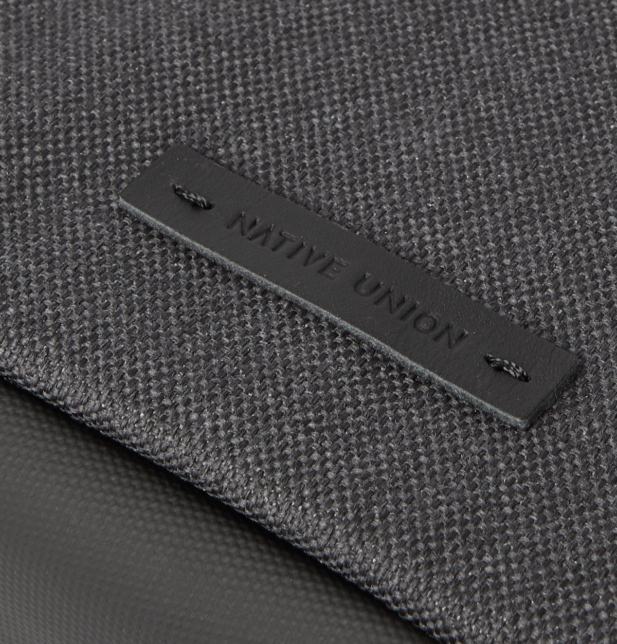 NATIVE UNION - Stow Organizer Panelled Canvas Zip-Around Pouch - Black ...