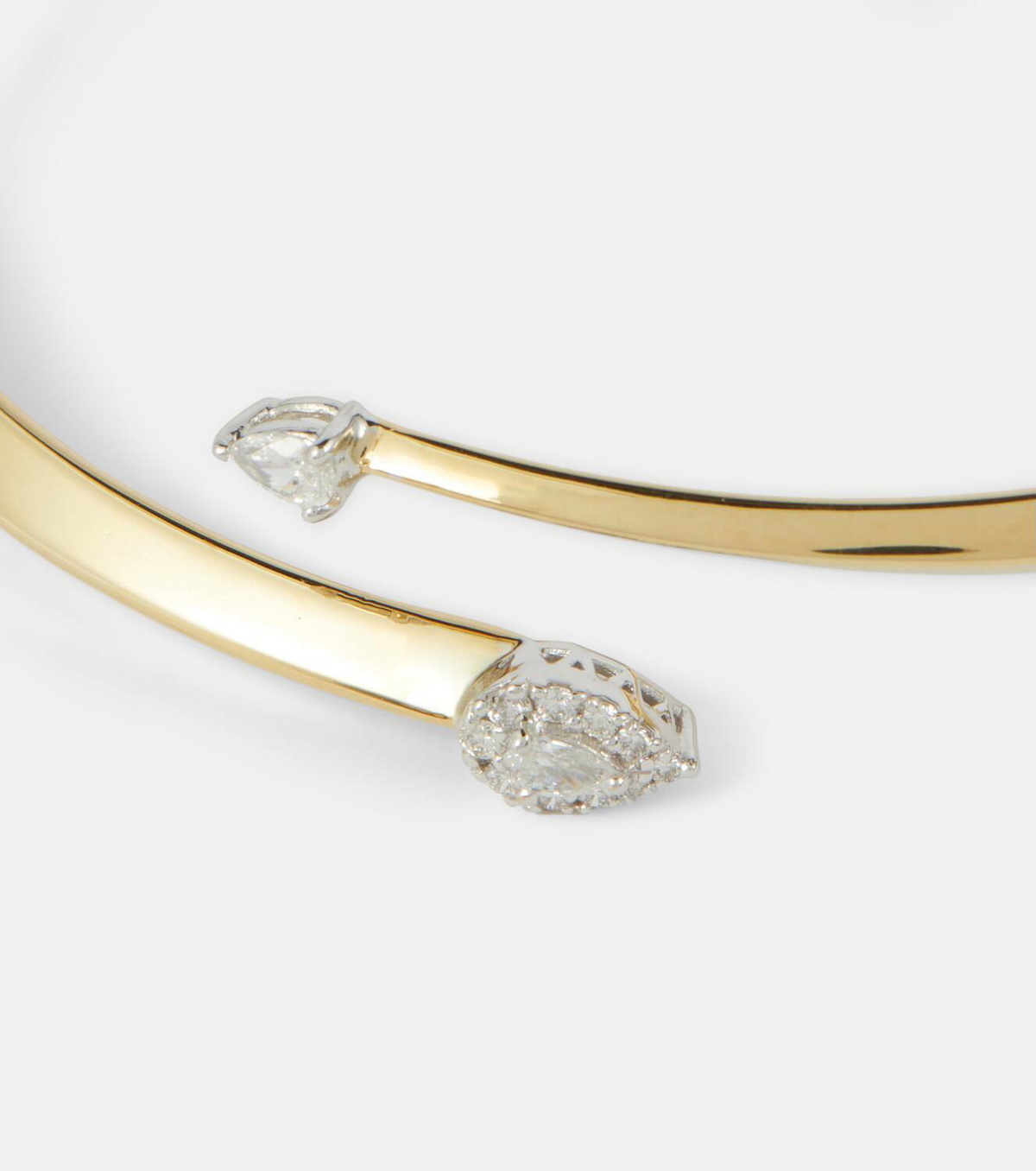 Yeprem 18kt gold bangle with diamonds Yeprem