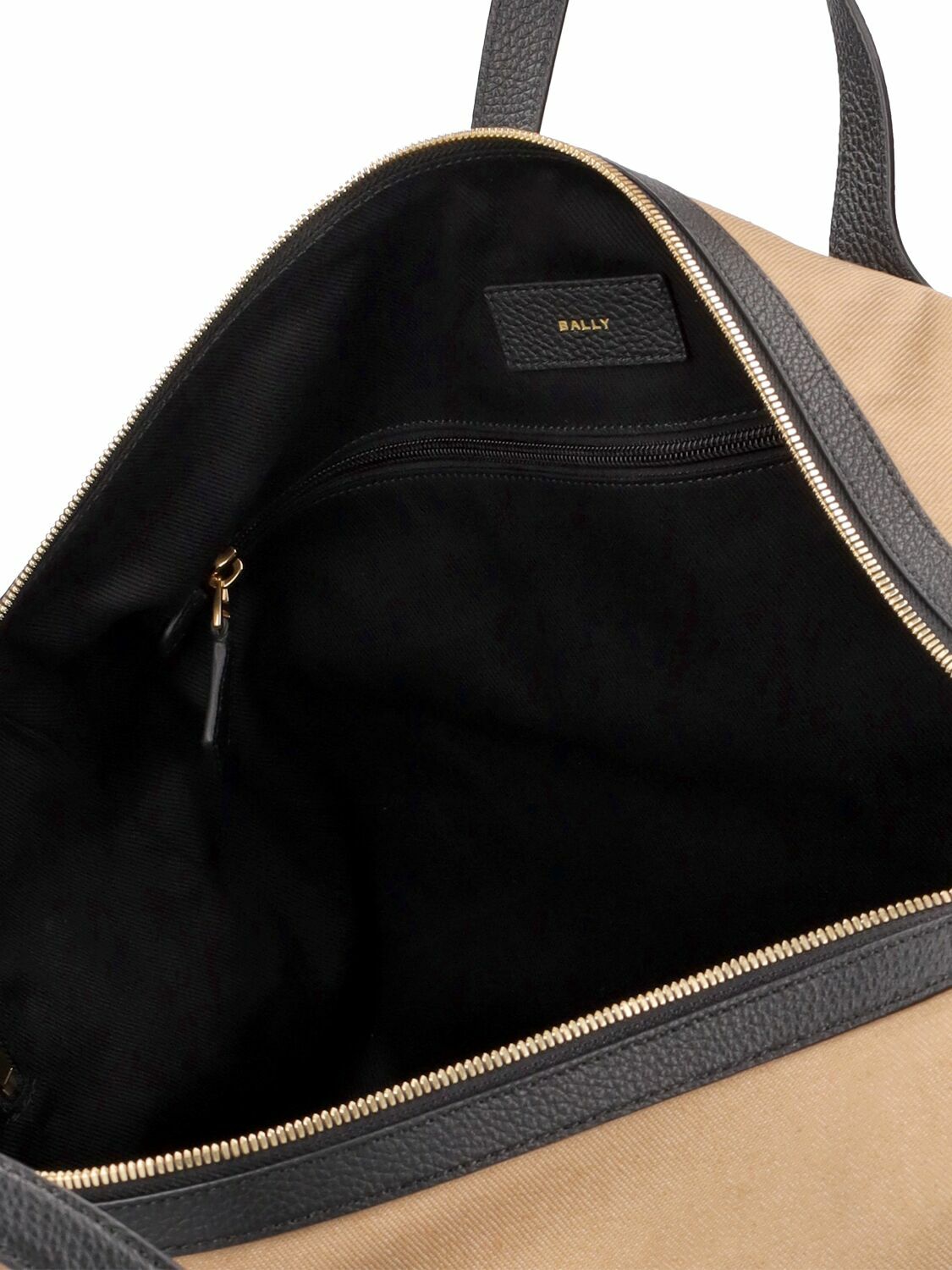 BALLY - 36 H Canvas Duffle Bag Bally