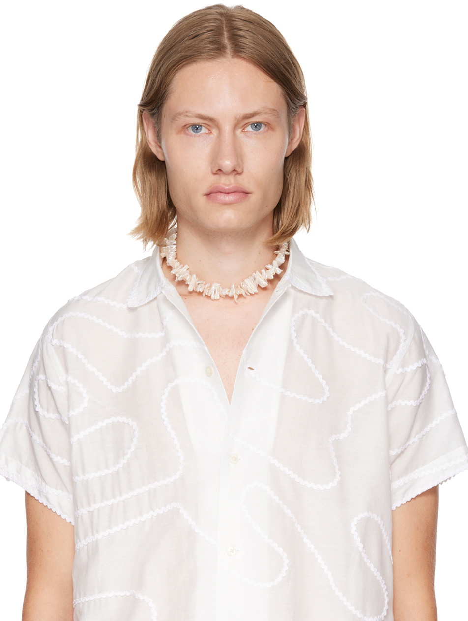 éliou Off-White Pearl Chau Necklace éliou