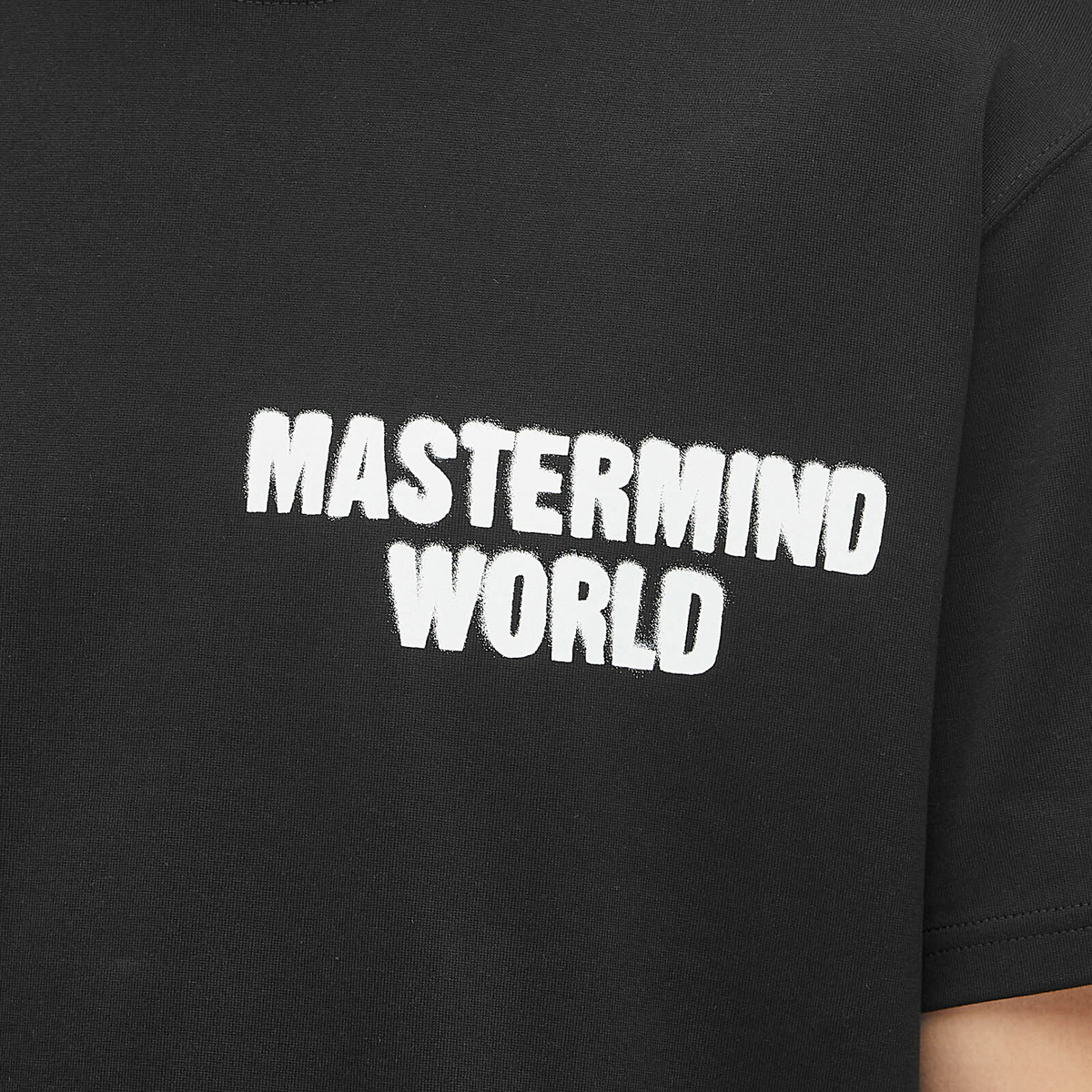 MASTERMIND WORLD Men's Spray Paint Logo T-Shirt in Black MASTERMIND WORLD