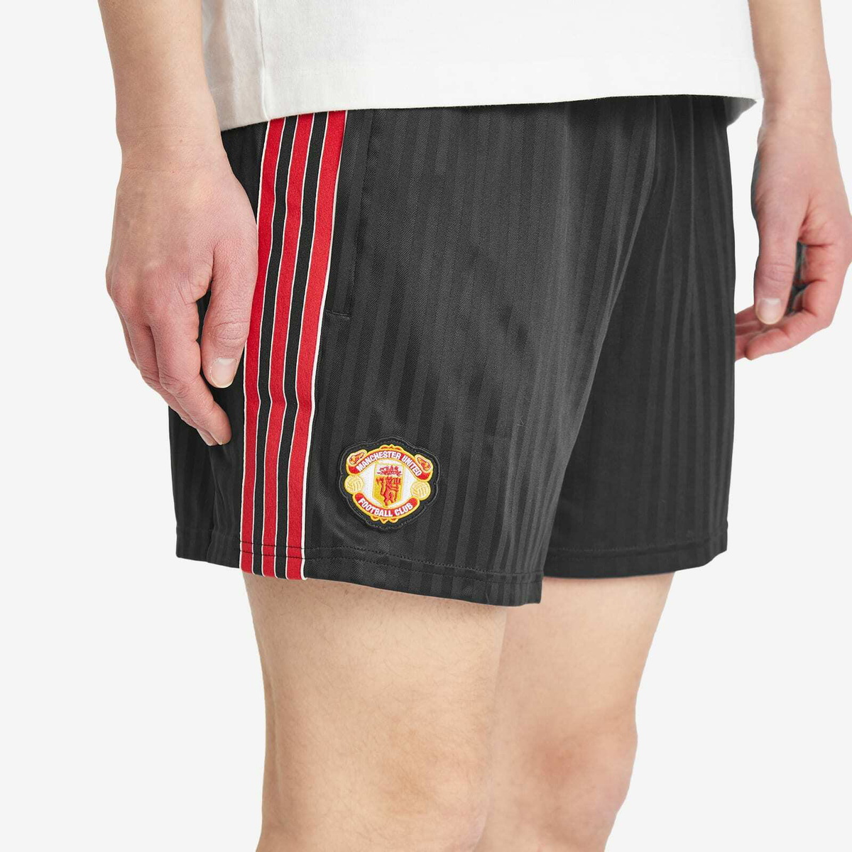Adidas Men's MUFC Icon Shorts in Black adidas