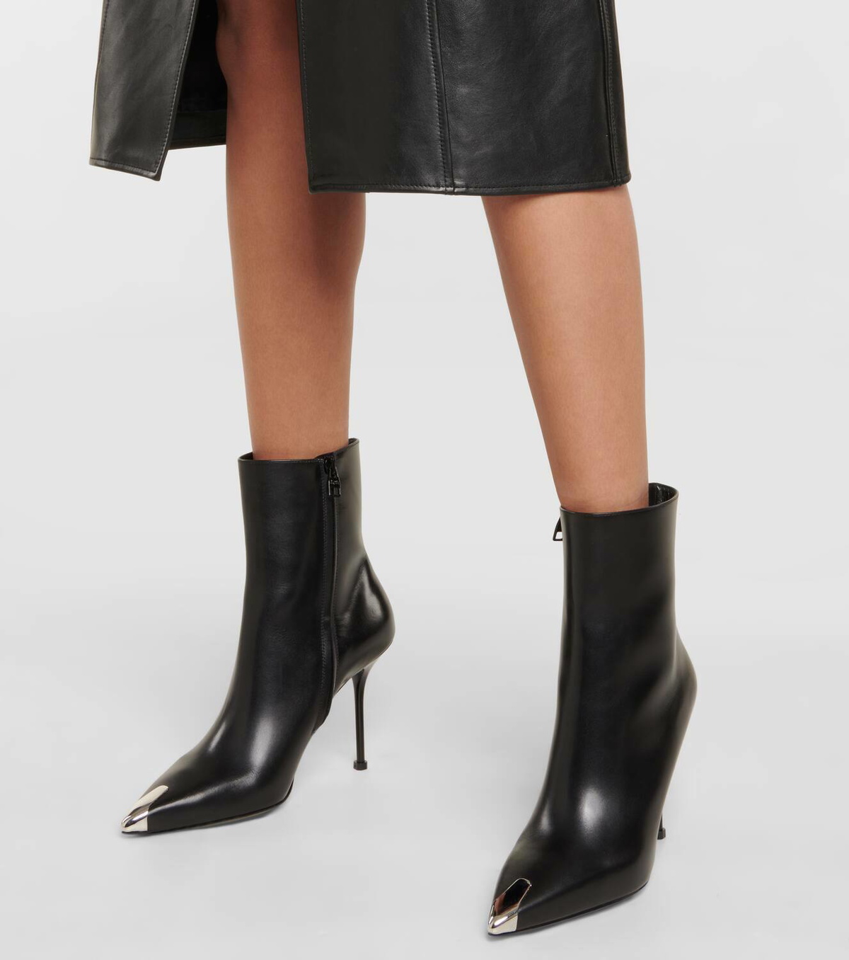 Alexander McQueen Leather ankle boots Alexander McQueen