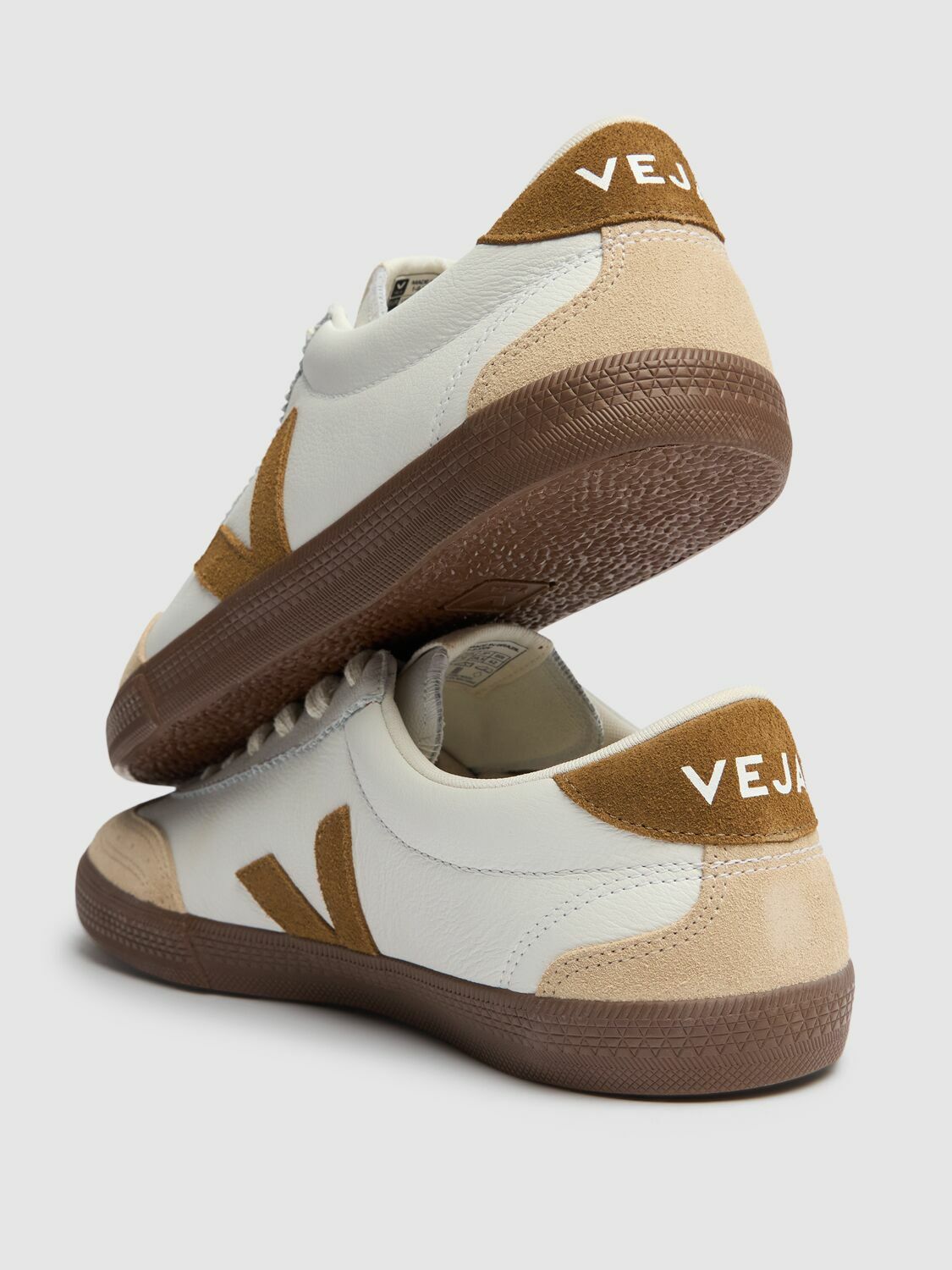 VEJA Volley Sneakers VEJA