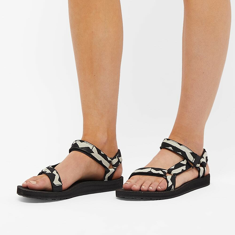 Teva Women's Original Universal Sandal in Balance Black Teva