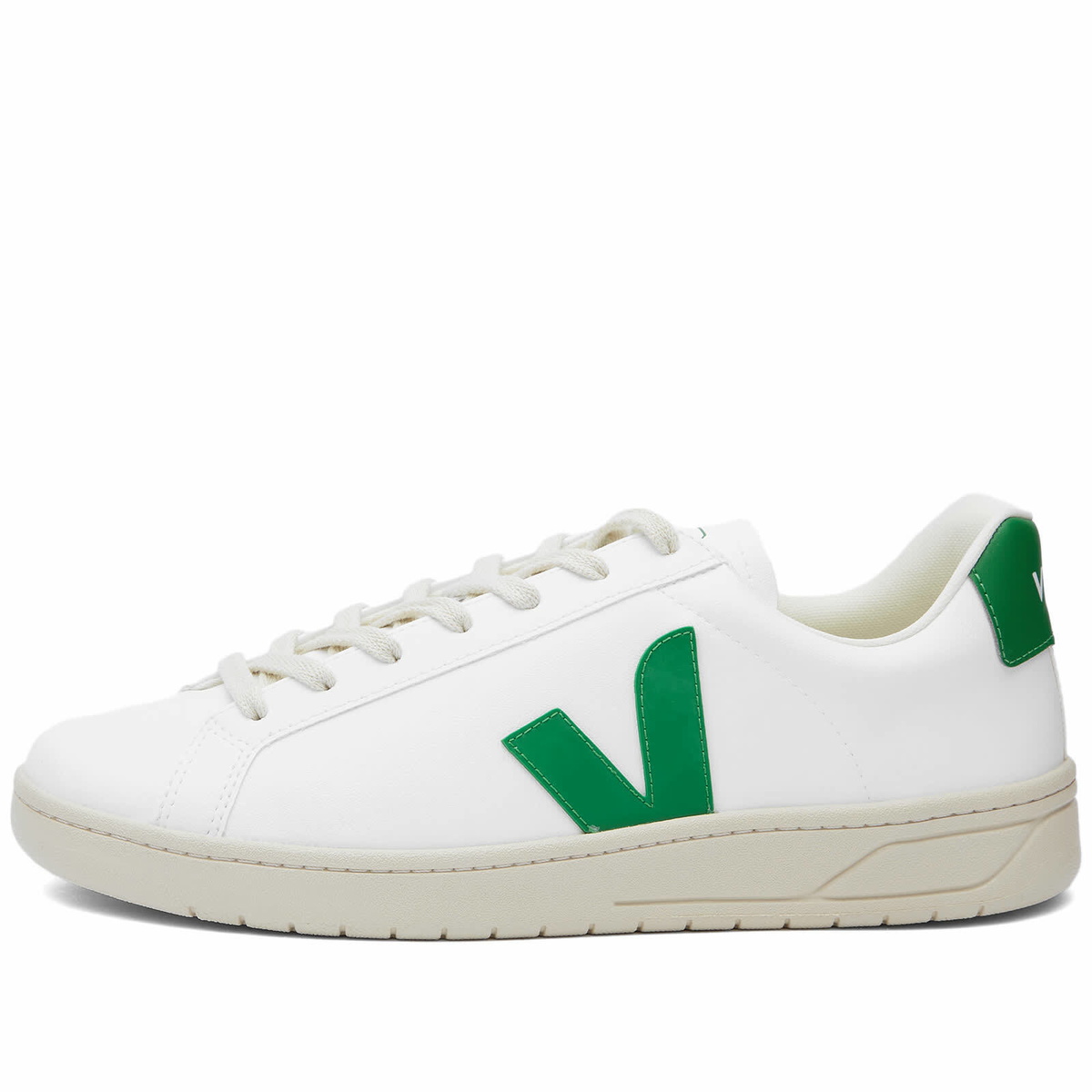 Veja Men's Urca Retro Sneakers in White/Emeraude VEJA