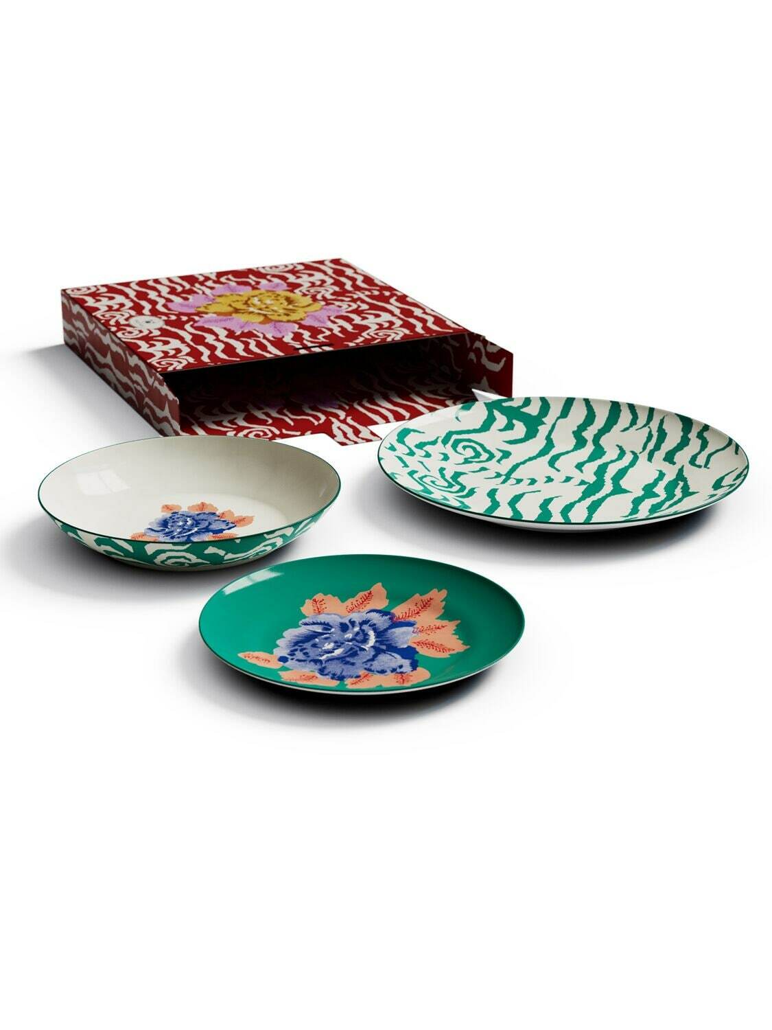 LISA CORTI Set Of 3 Indian Tiger Plates Lisa Corti
