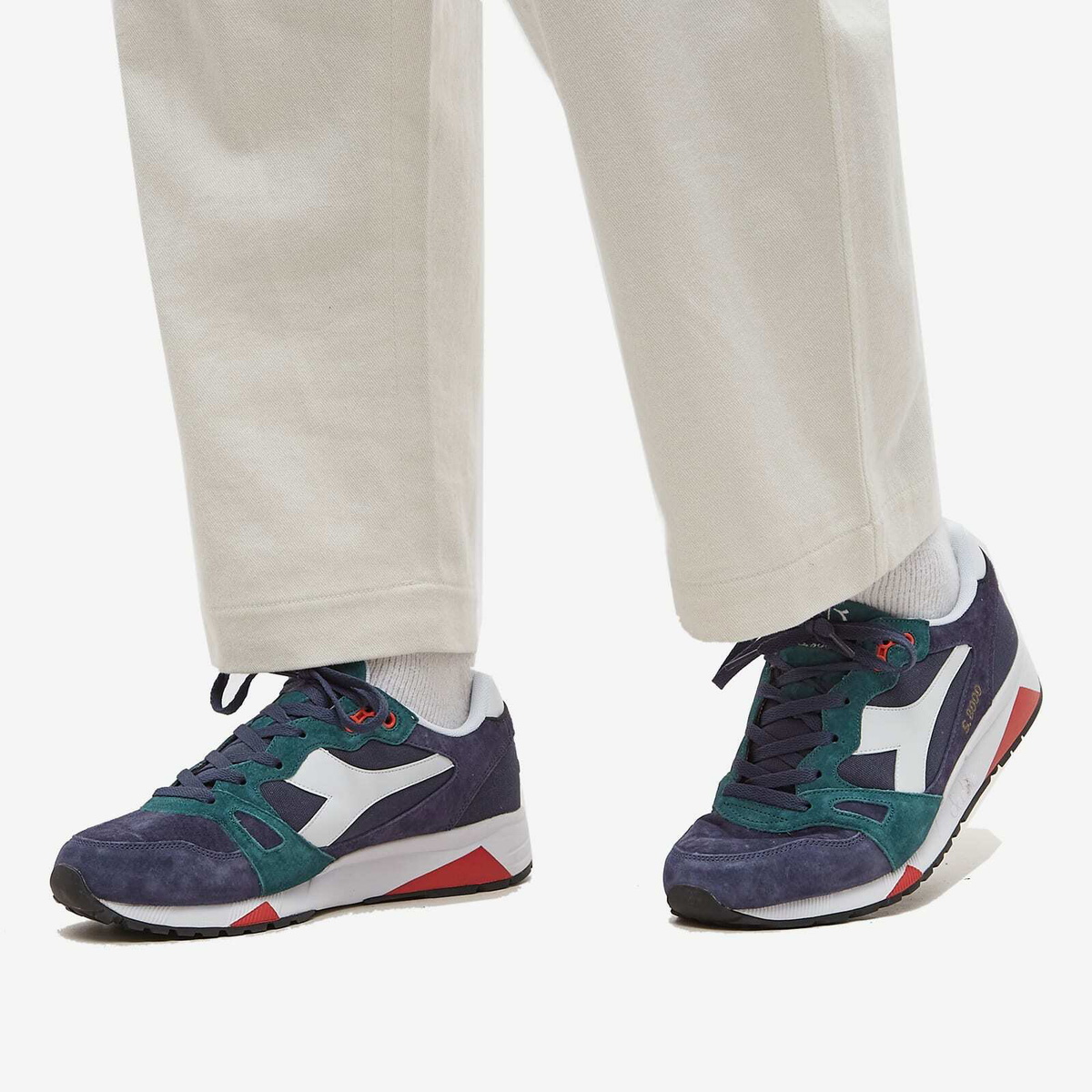 Diadora Men's S8000 Navy Sneakers in Classic Navy/Azure Blue Diadora