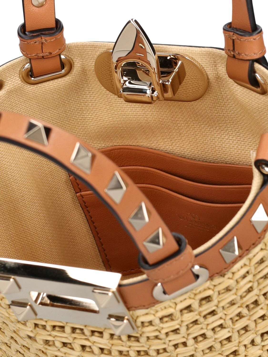 VALENTINO GARAVANI Rockstud Raffia Effect Bucket Bag Valentino Garavani