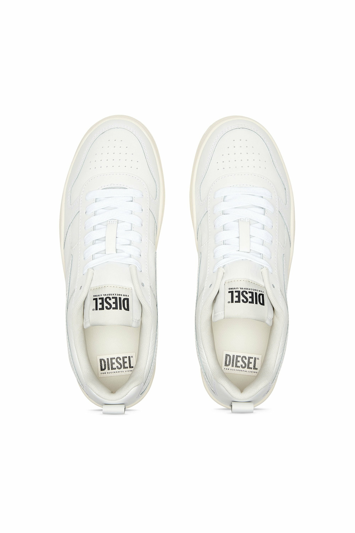 Diesel S-Ukiyo V2 Low - Low-top sneakers with D branding - Sneakers Mens in White Diesel