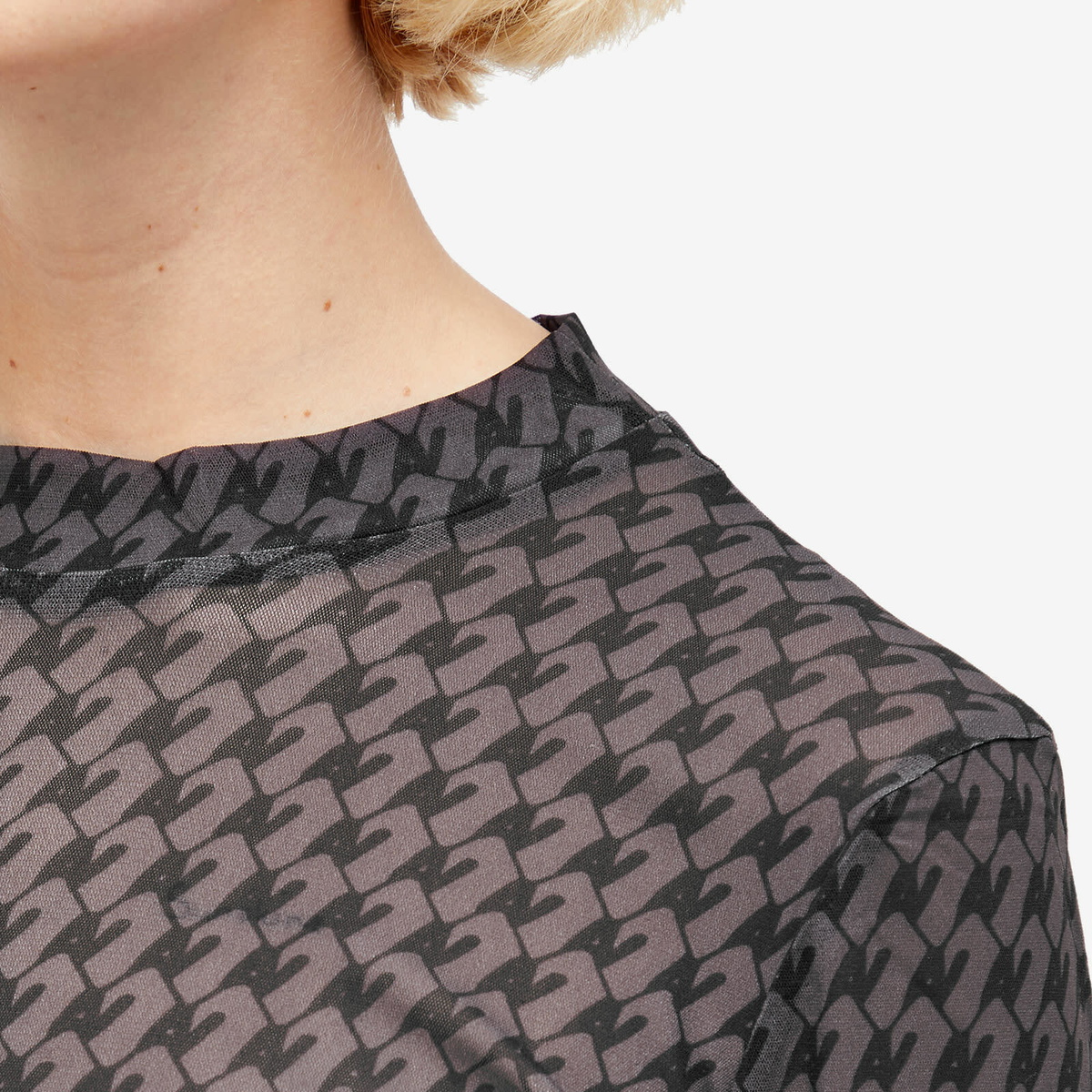 AVAVAV Women's Apartment Layering Top in Black AVAVAV