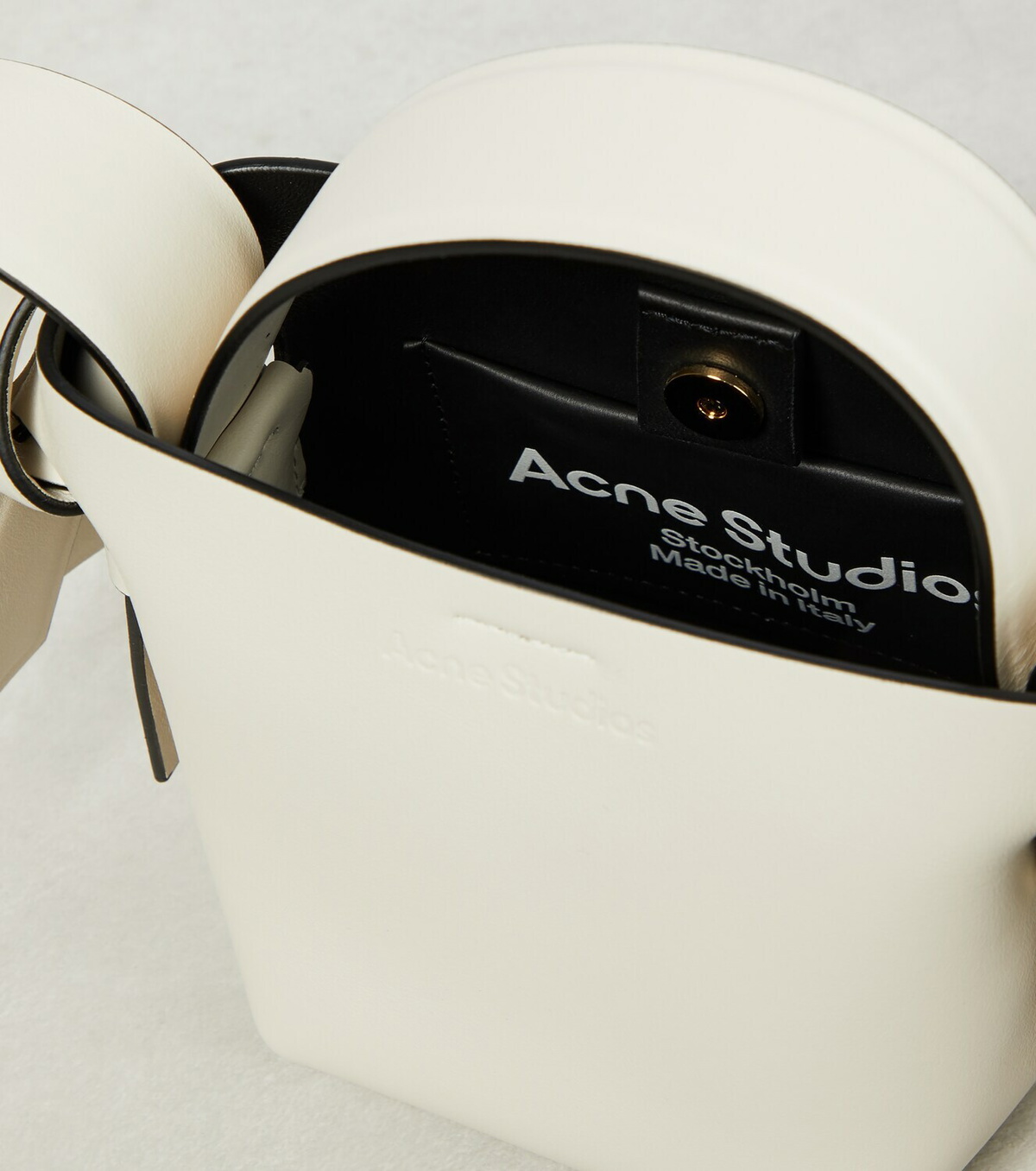 Acne Studios - Musubi Micro leather shoulder bag Acne Studios