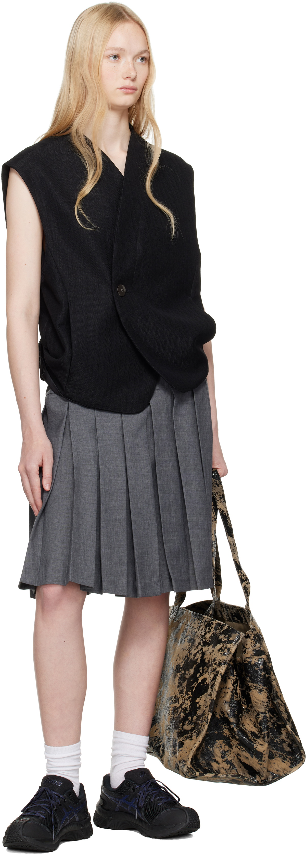 ADER error Black Product. 25 Vest ADER error