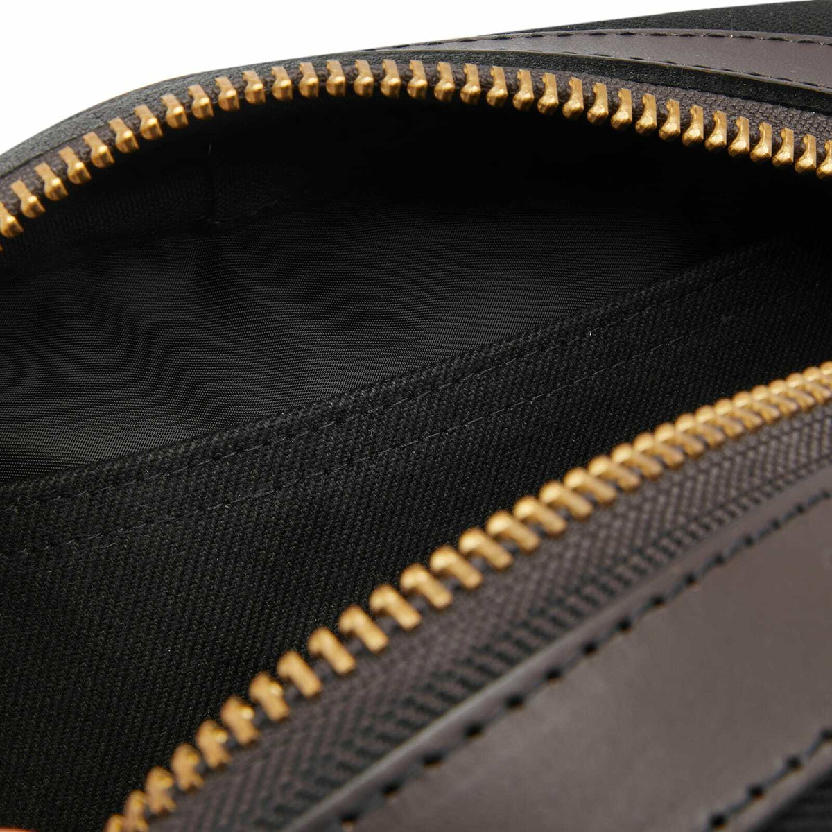 Filson Men's Travel Kit in Black Filson