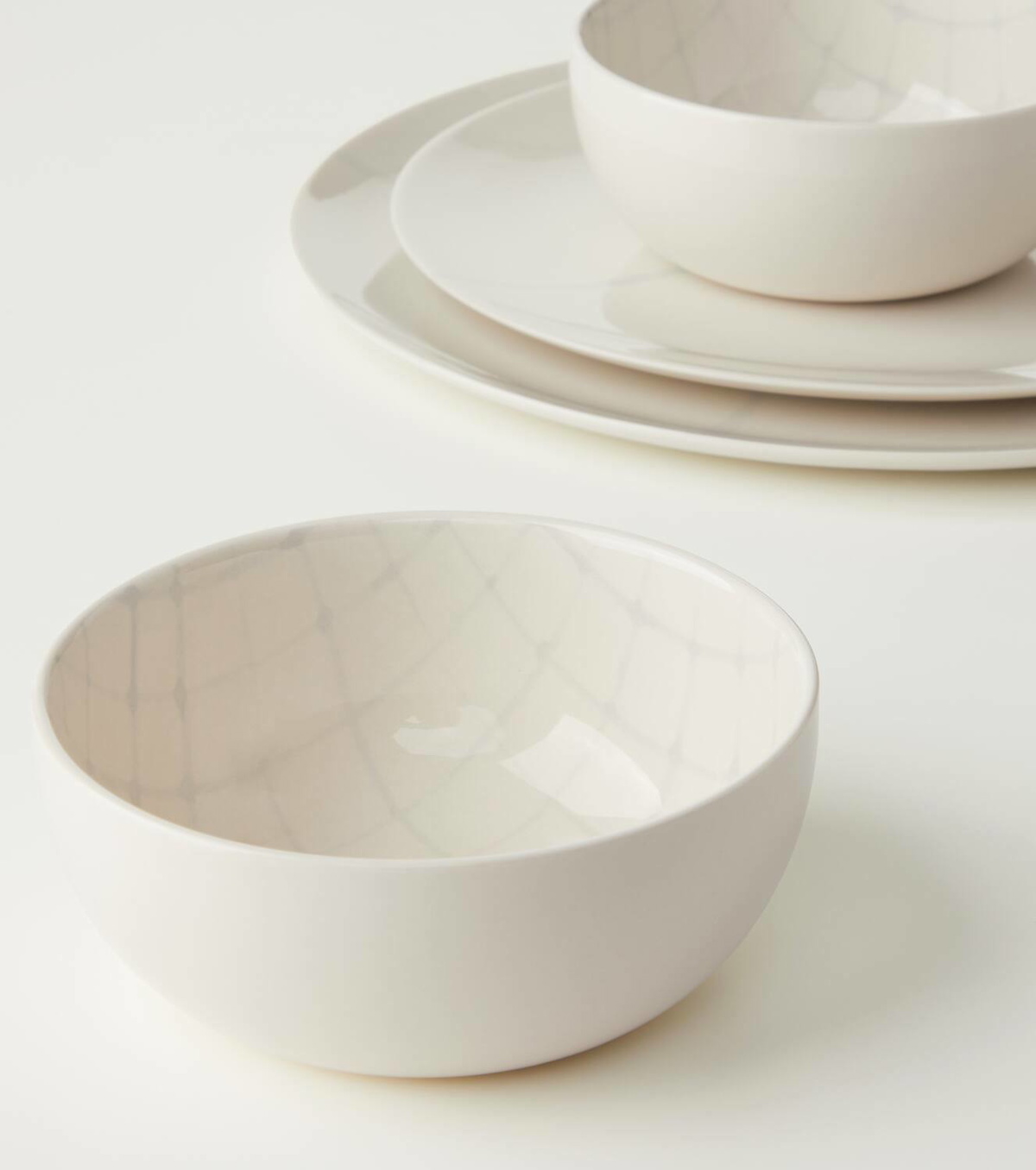 Serax Zuma 12-piece dinner set by Kelly Wearstler Serax