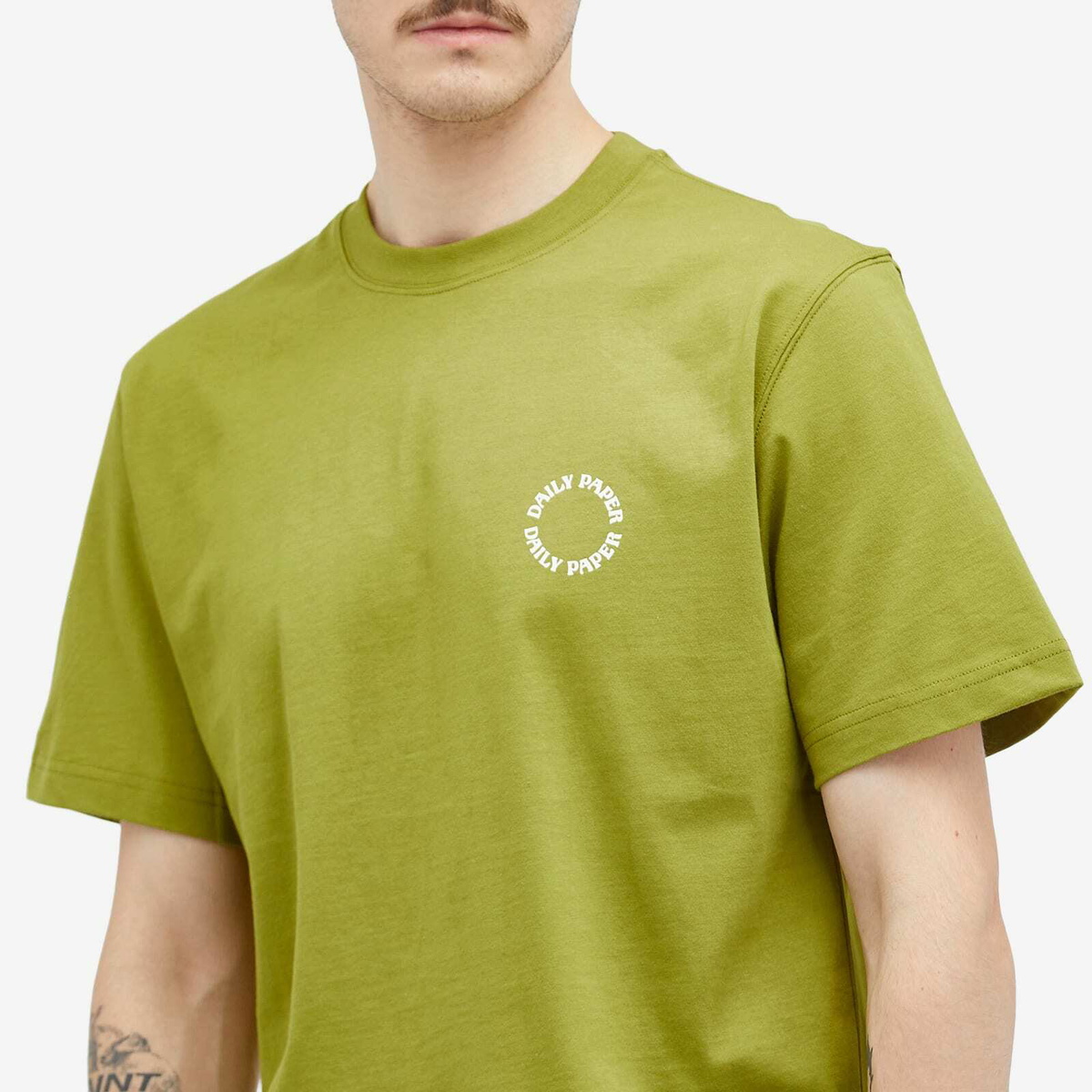 Daily Paper Men's Orbit T-Shirt in Cardamom Green Daily Paper