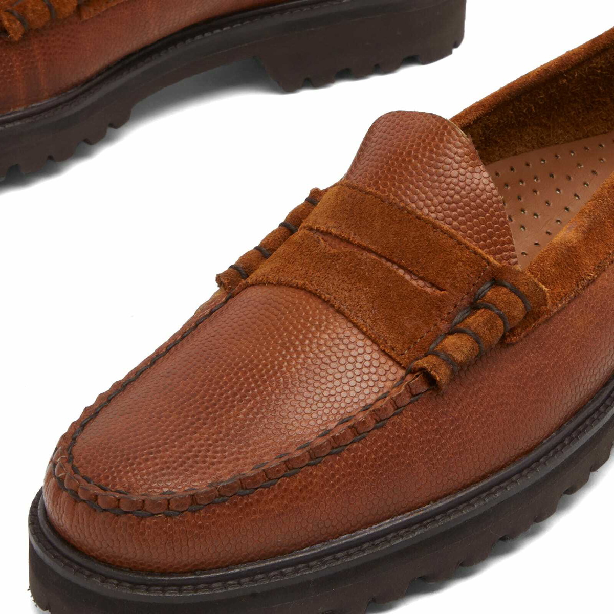 Bass Weejuns Men's Larson Lug Soft Grain Loafer in Mid Brown Textured ...