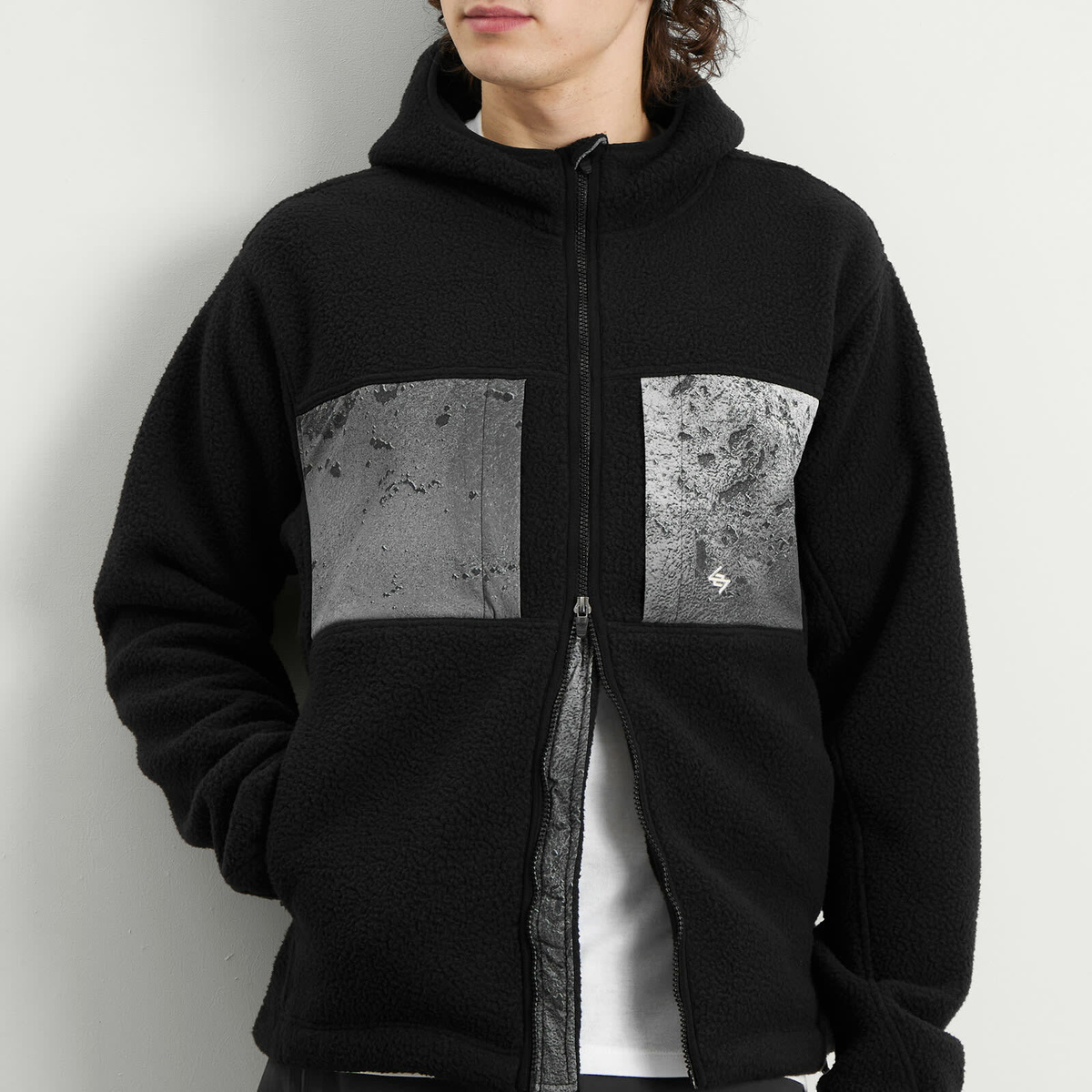 Represent Men's 247 Borg Fleece Jacket in Black Represent
