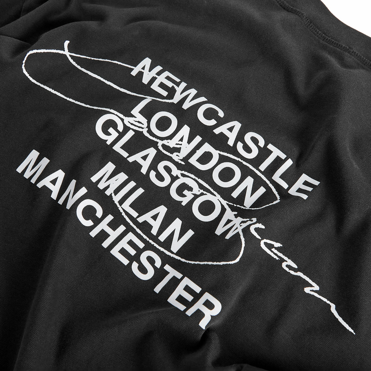 END. x Cole Buxton Signature City T-Shirt in Vitnage Black - Blue Text ...
