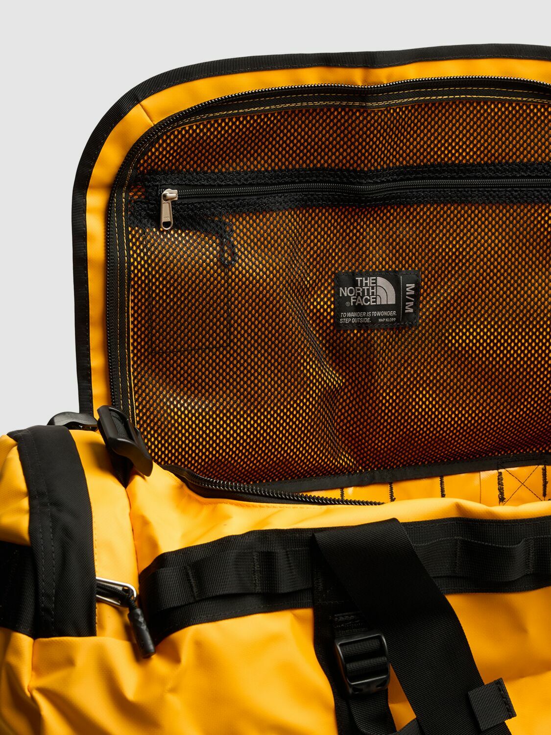 THE NORTH FACE 71l Base Camp Duffle Bag The North Face
