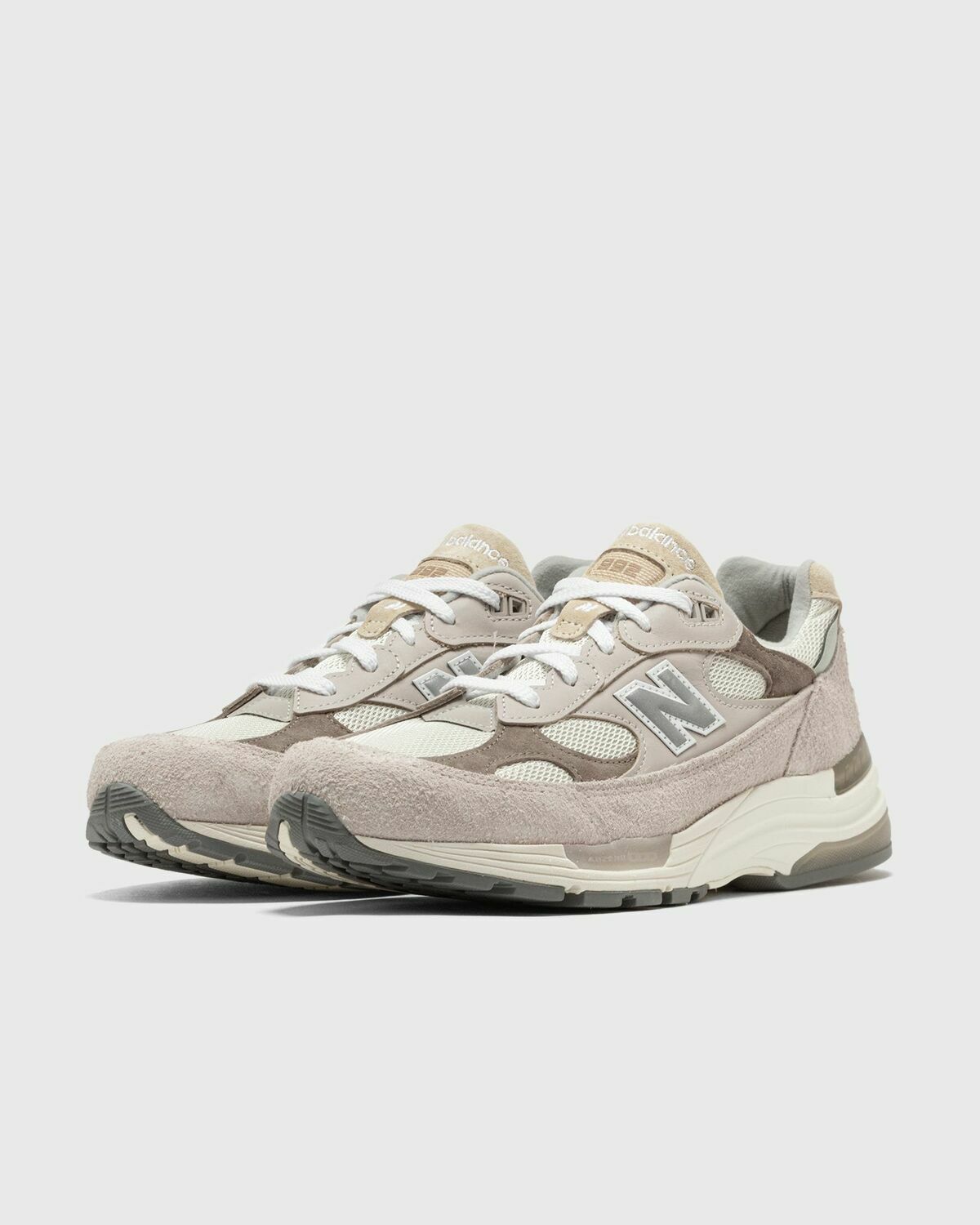 New Balance 992 Beige Mens Lowtop New Balance