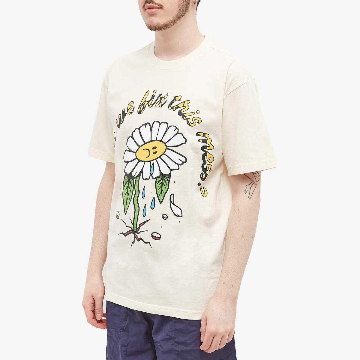 MARKET Men's The Roots T-Shirt in Sand MARKET