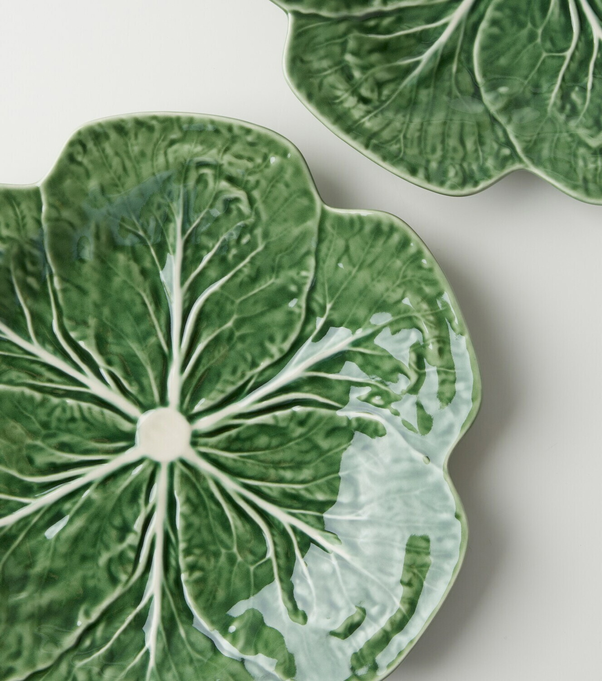 Bordallo Pinheiro Cabbage set of 4 ceramic dinner plates Bordallo Pinheiro