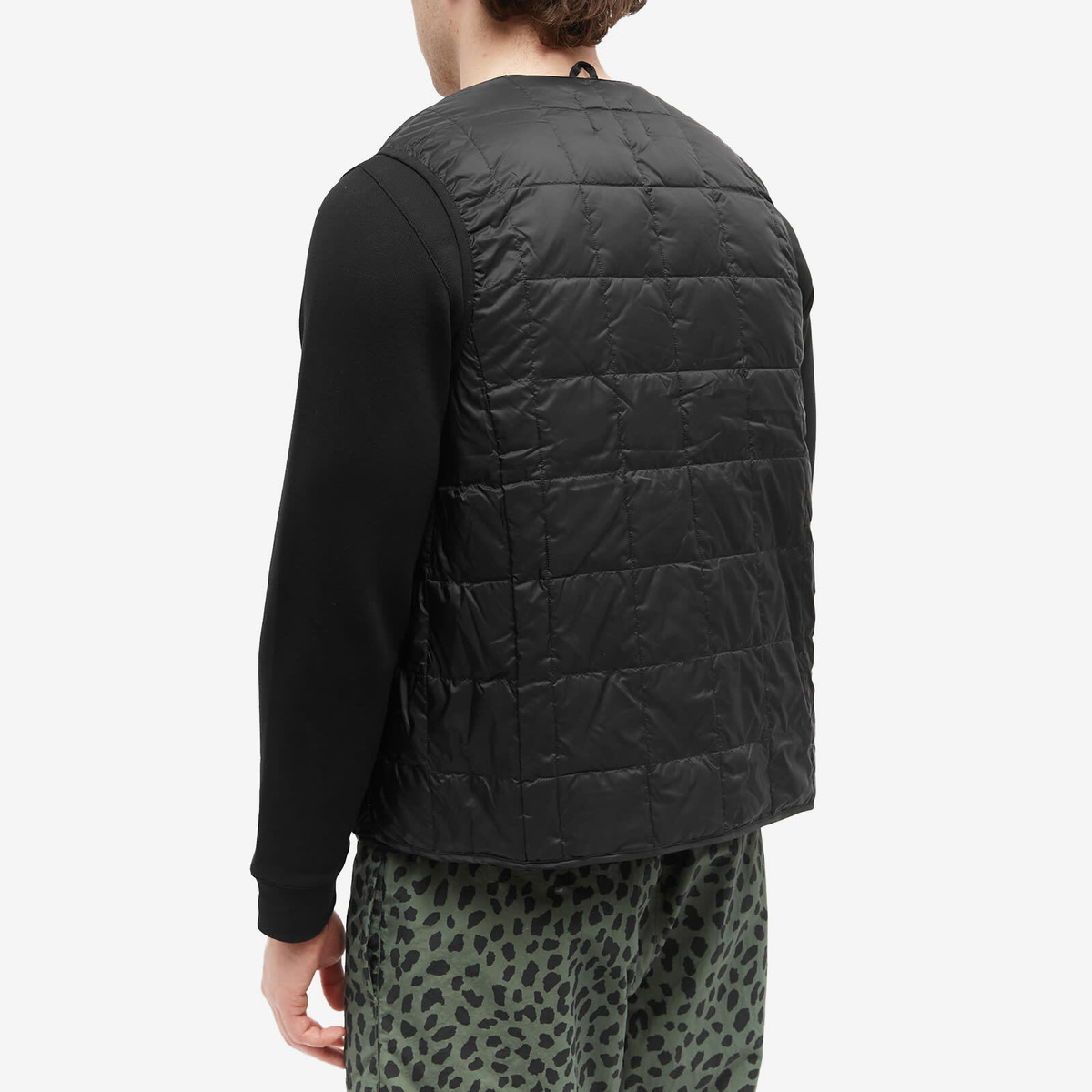 Taion Men's V-Neck Down Vest in Black Taion Extra