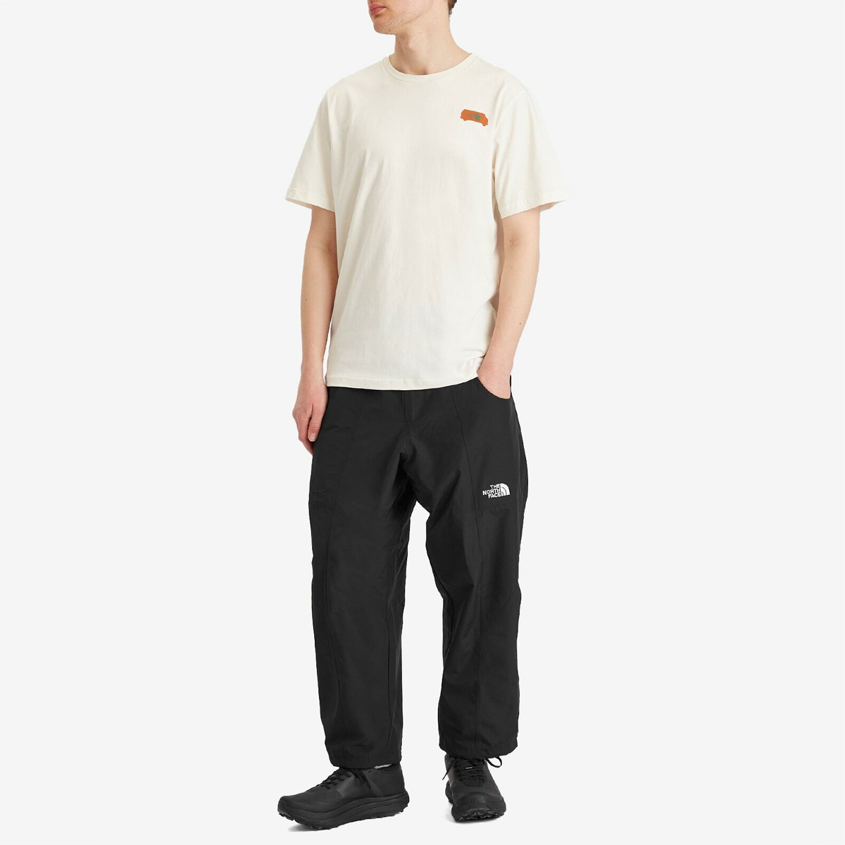 The North Face Men's Nse Trousers in Tnf Black The North Face