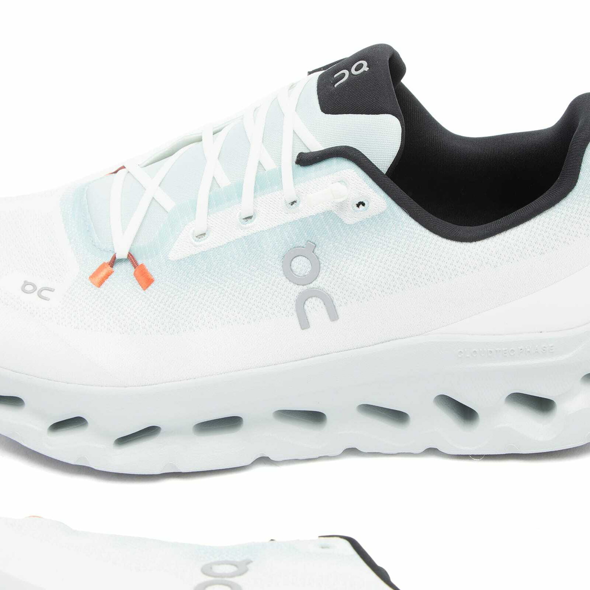 ON Men's Cloudtilt Sneakers in Blue On