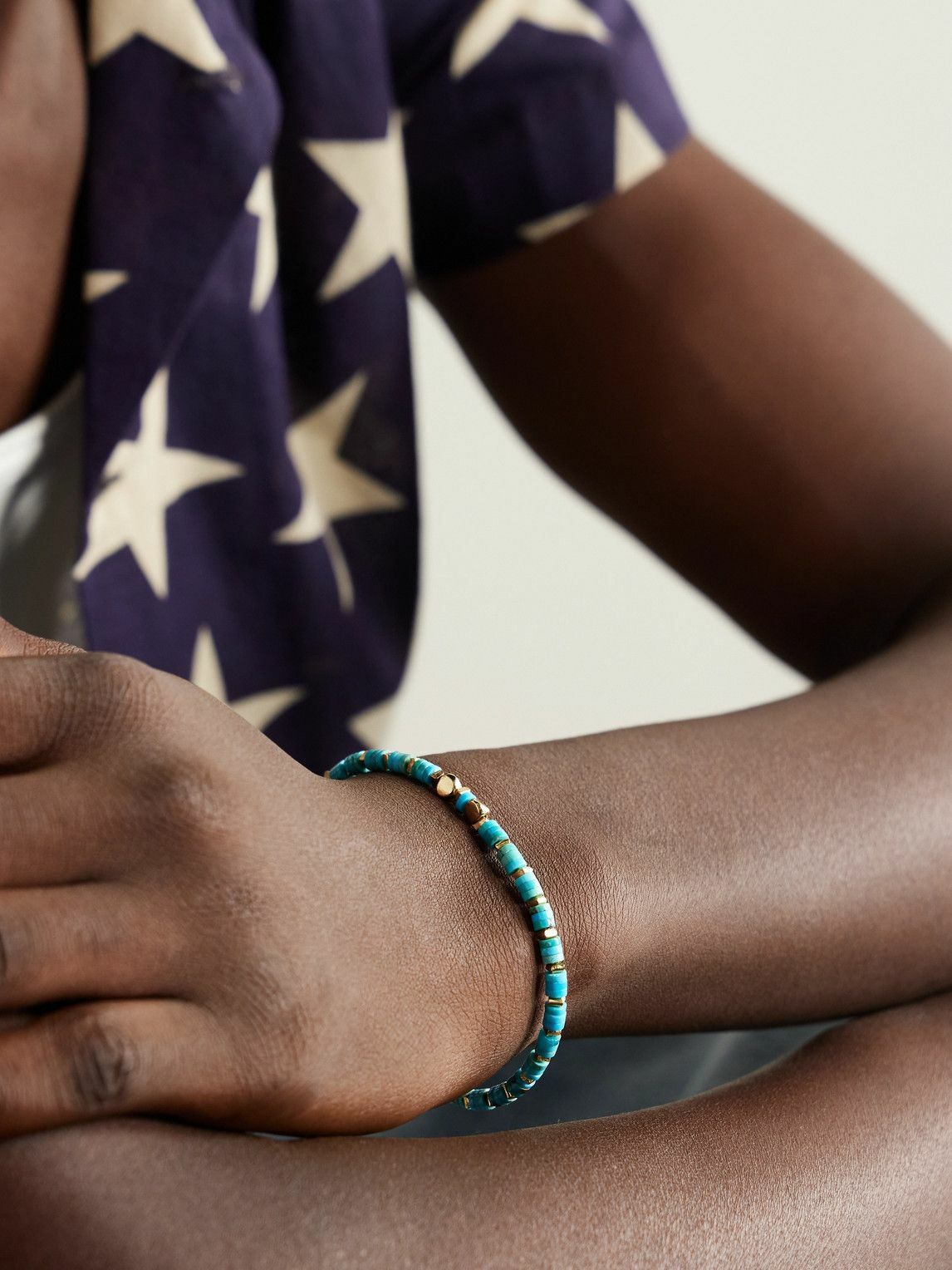 Peyote Bird - Sovereign Gold-Plated Turquoise Beaded Bracelet Peyote Bird