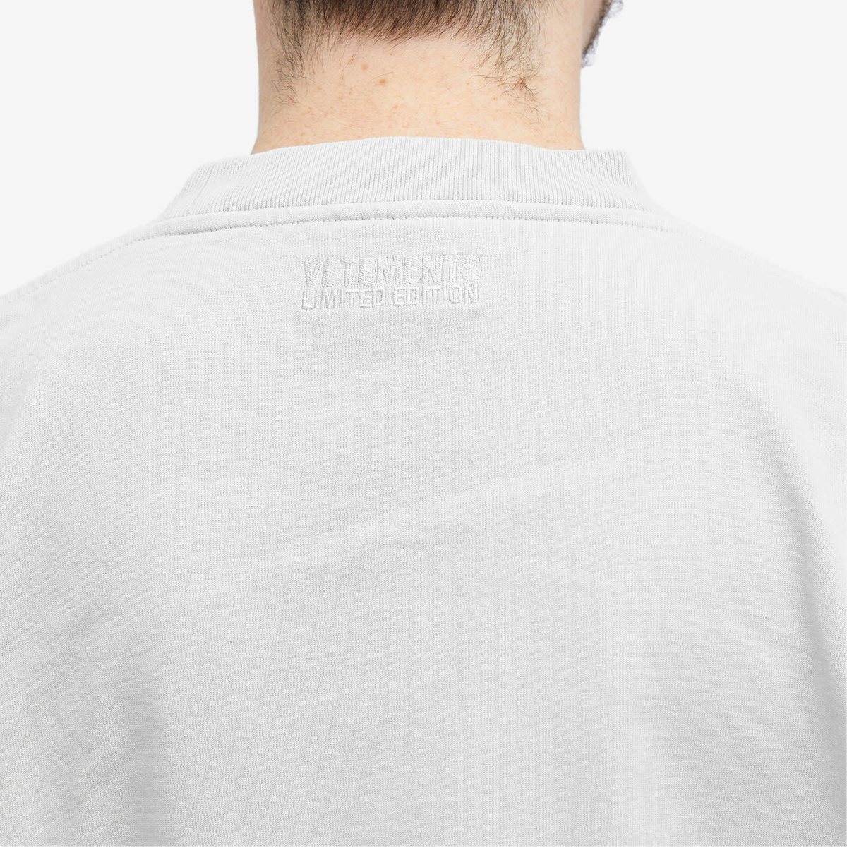 Vetements Men's Original Logo T-Shirt in White Vetements