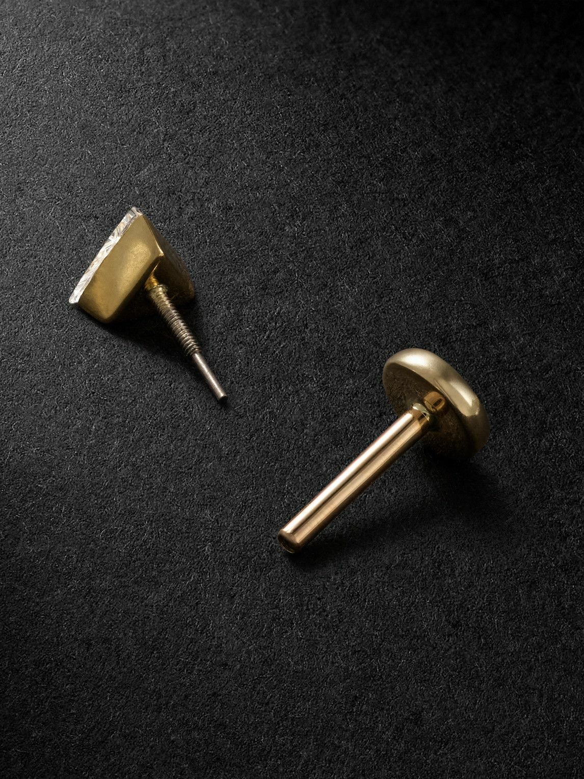 MARIA TASH - Invisible Triangle 4mm 18-Karat Gold Diamond Single ...