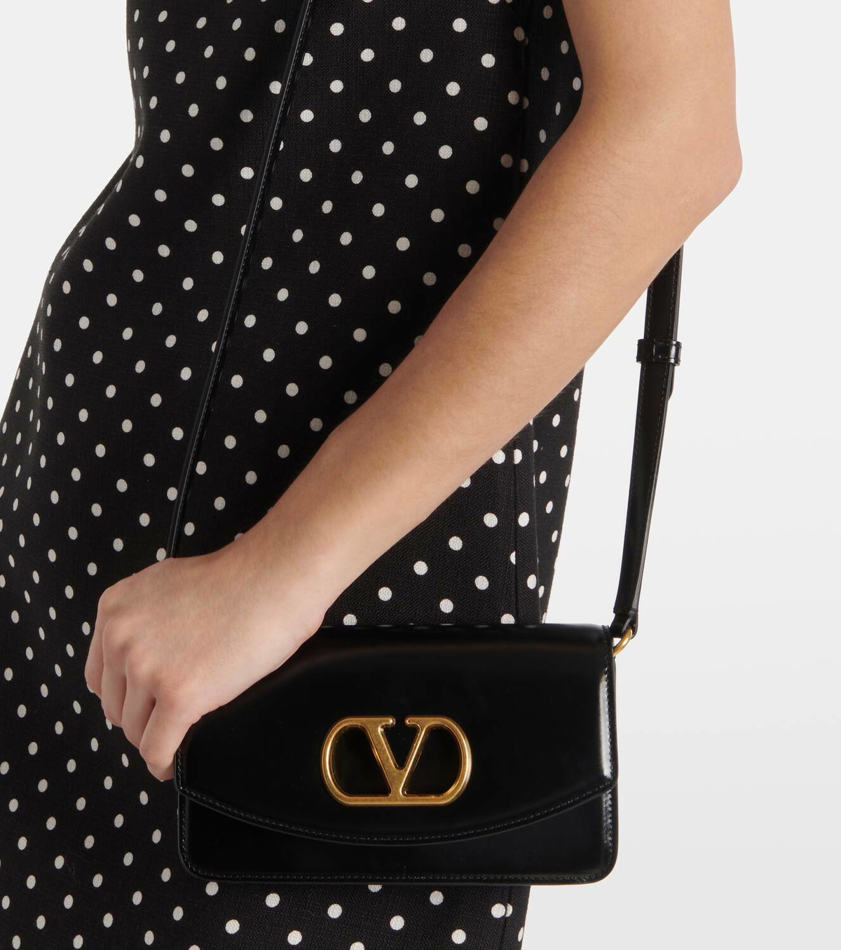 Valentino Garavani Vain Small leather clutch Valentino Garavani