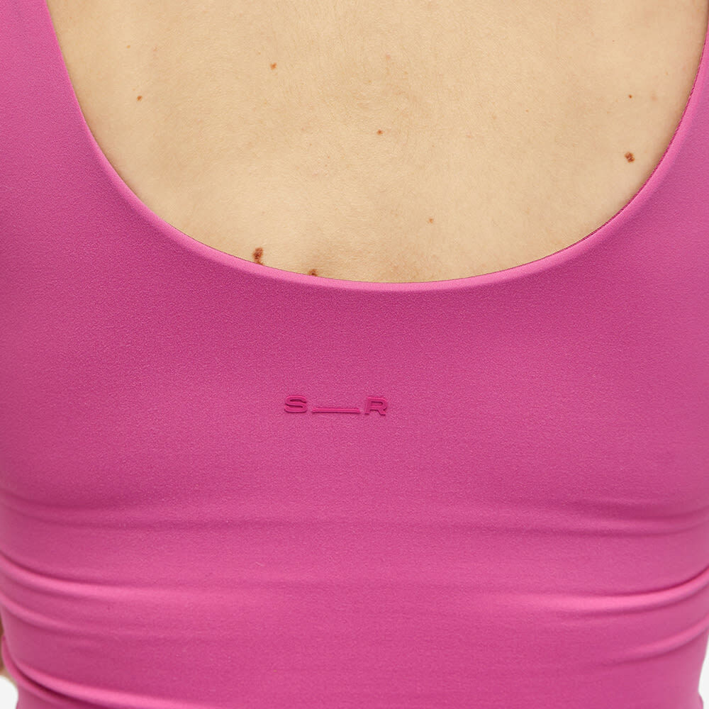 Stylerunner Women's Adaption Croppped Tank Vest Top in Magenta Stylerunner