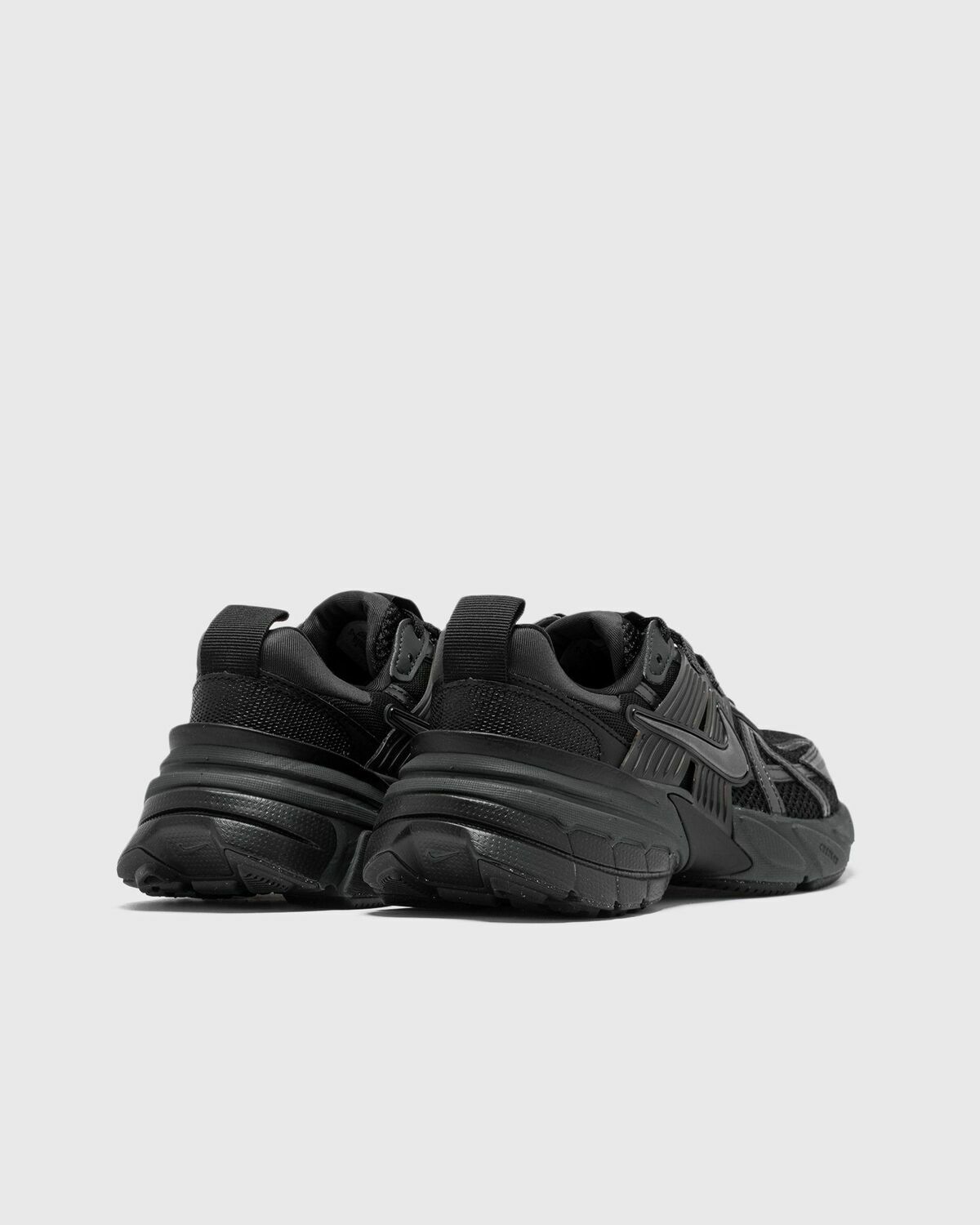 Nike V2 K Run Black Lowtop Nike